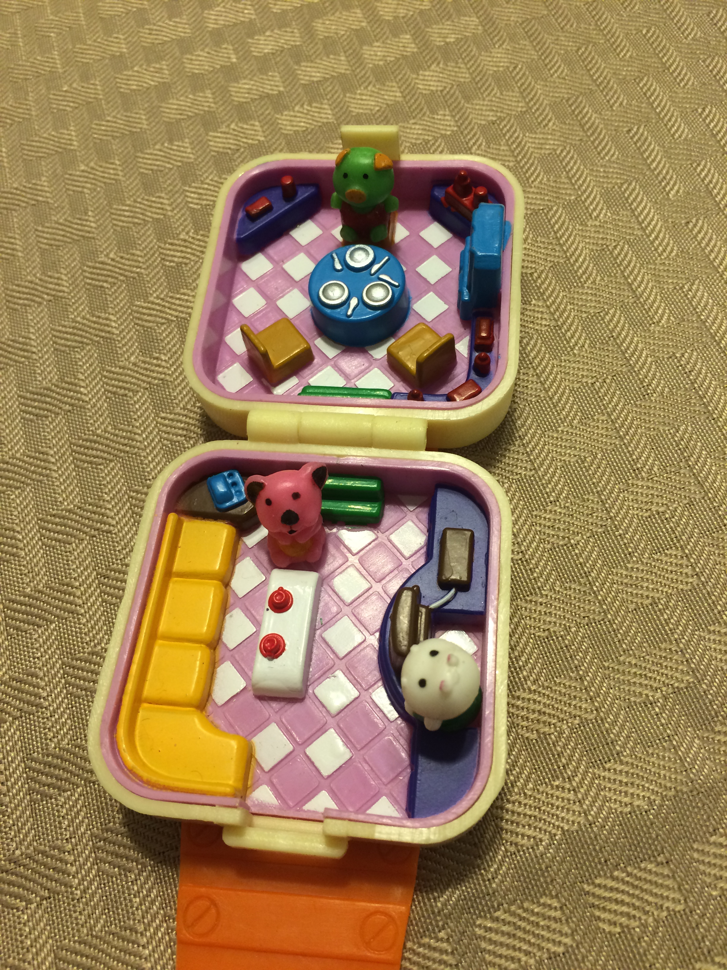 Small World – Pocket Paradise | Mike's Toybox